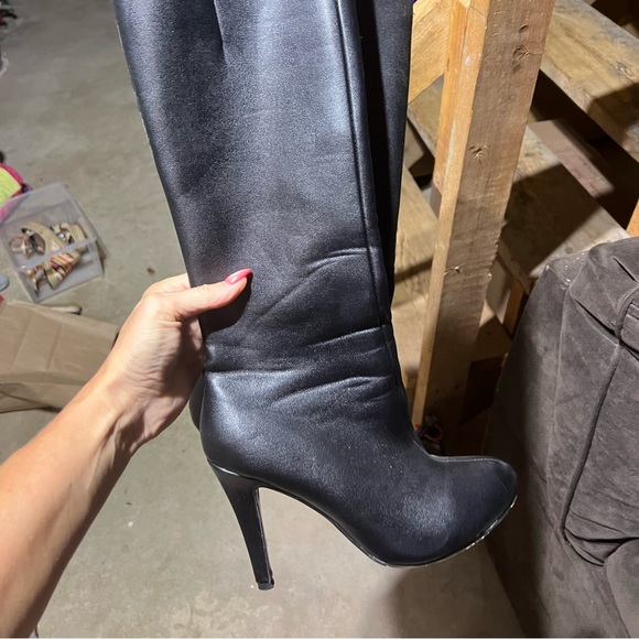 Christian Louboutin | Shoes | Christian Louboutin Red Bottom Boots ...